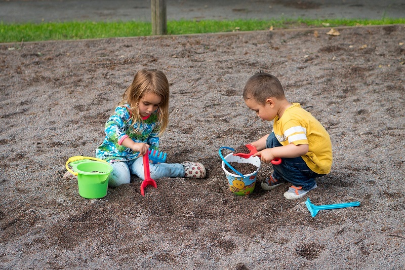How To Teach Your Child Responsibility In Creative Ways